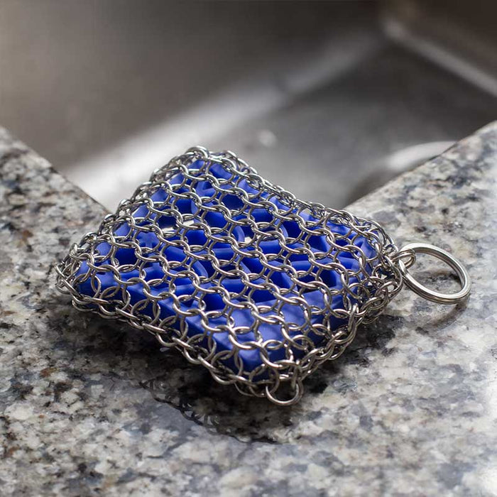 Chainmail Scrubbing Pad | Shop Online | Lodge Cast Iron