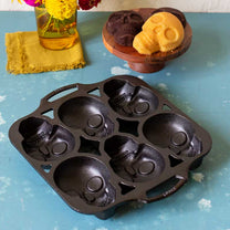Mini Skull Cake Pan | Shop Skull Molds Online | Lodge Cast Iron