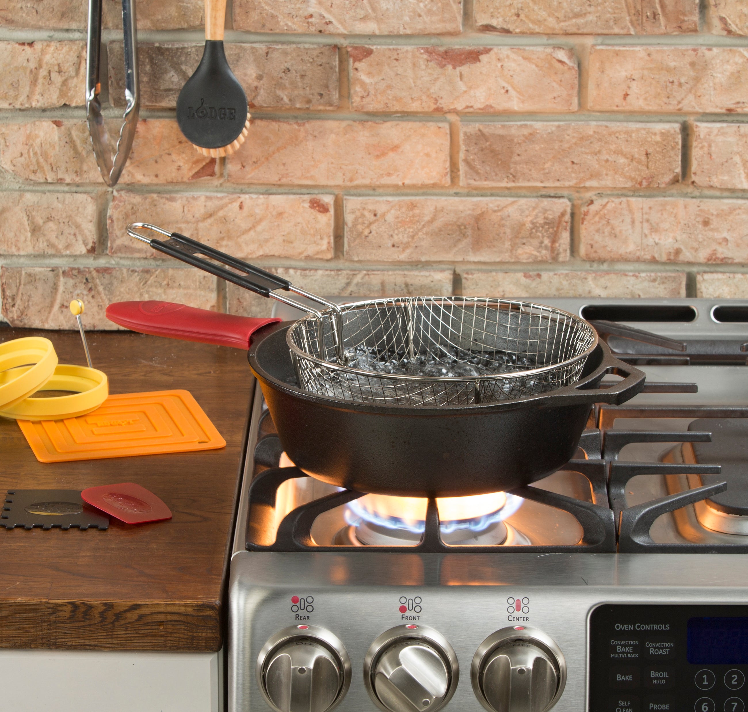 Deep Fry Basket | Shop All Sizes | Lodge Cast Iron