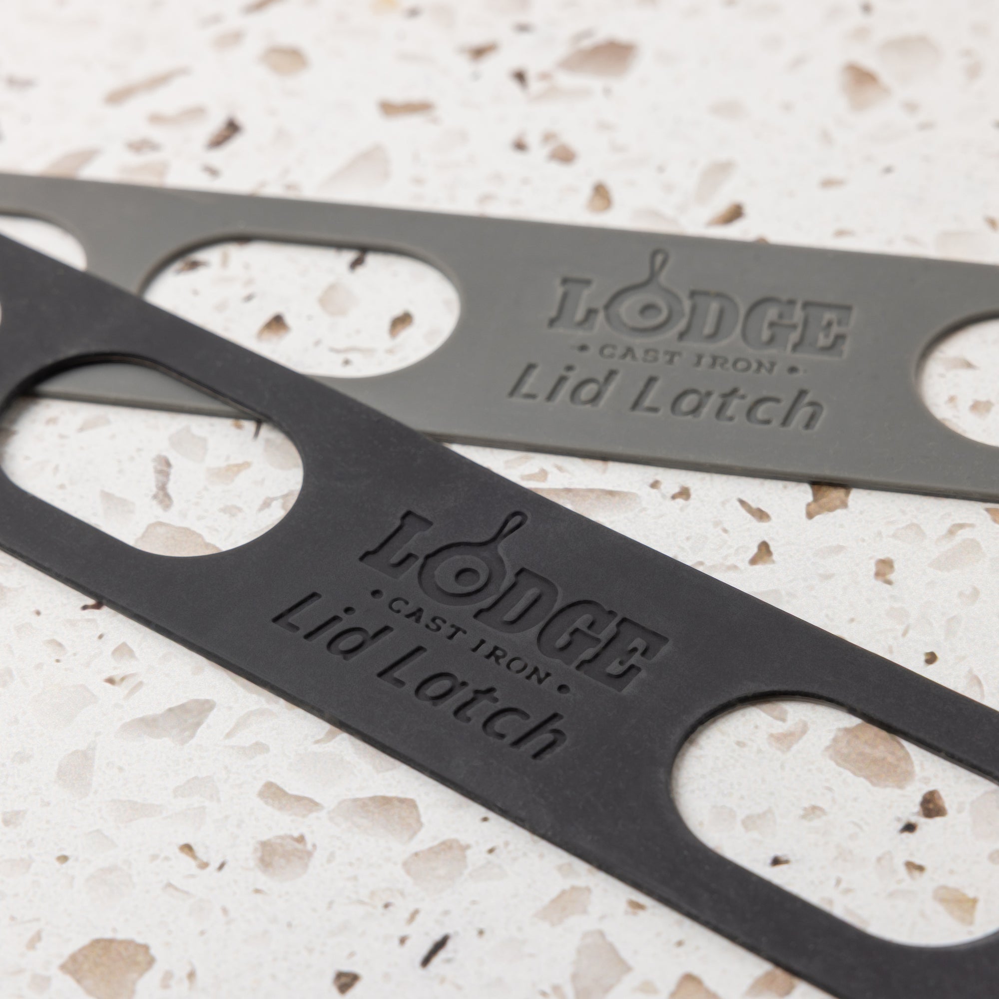 Lid Latch | Shop Online | Lodge Cast Iron