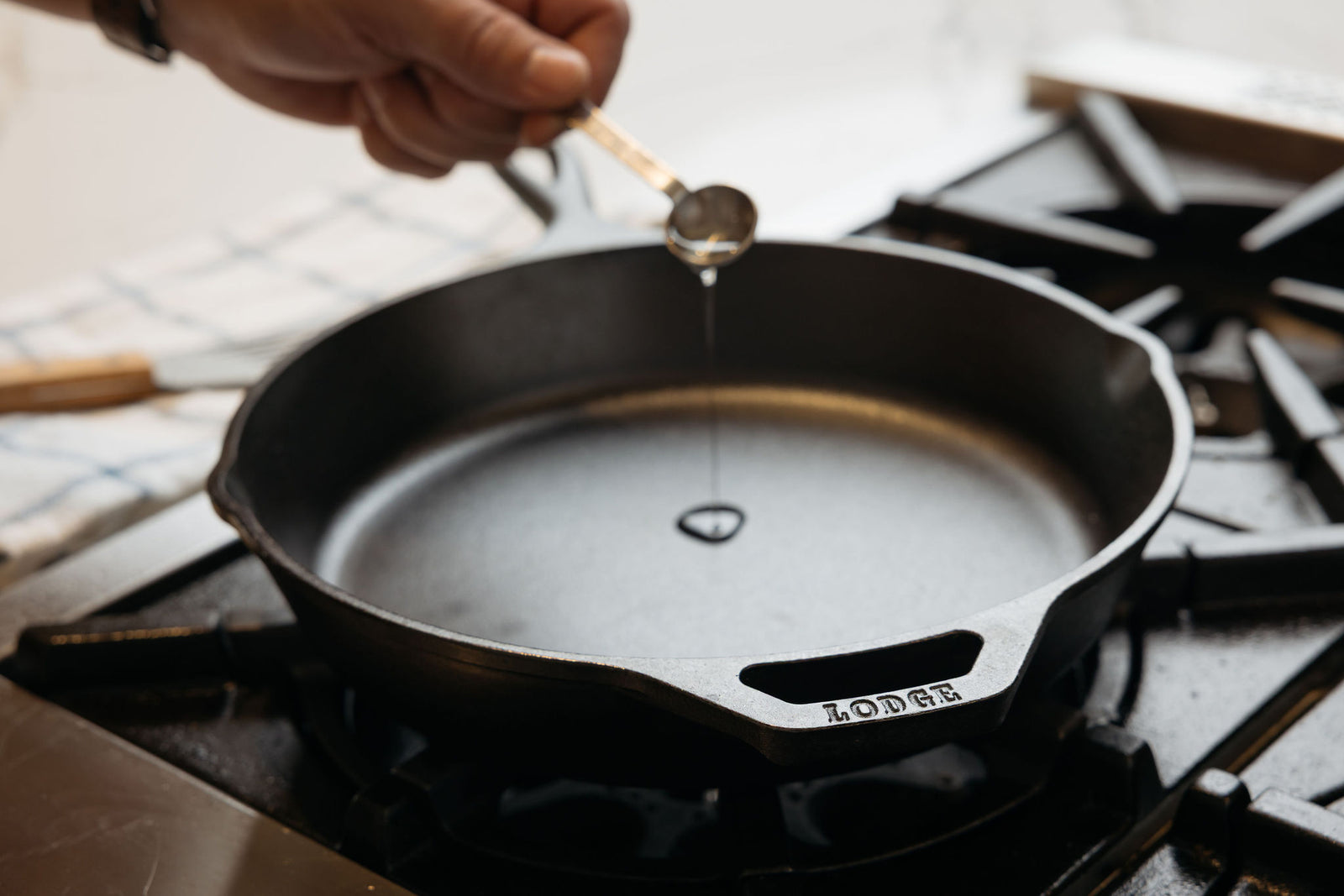 How to Season – Lodge Cast Iron