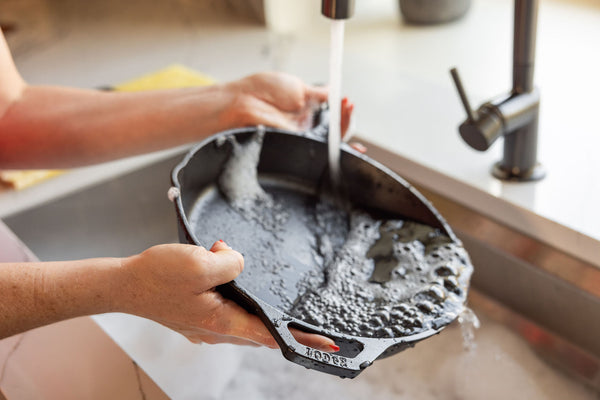 How to Season – Lodge Cast Iron
